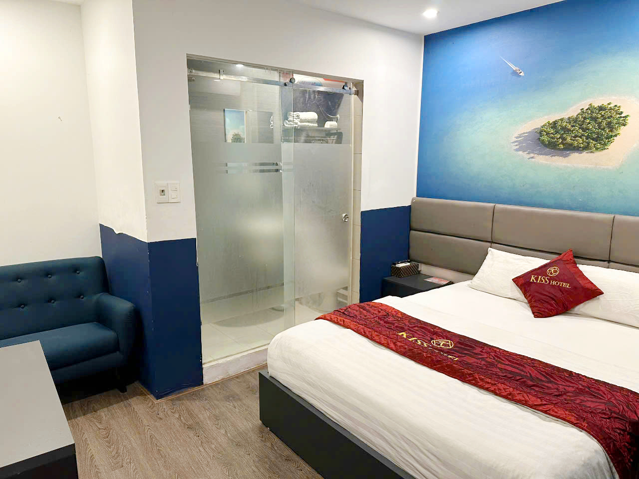 Khách sạn Kiss Hotel - Số 14 Xã Đàn, Đống Đa, Hà Nội